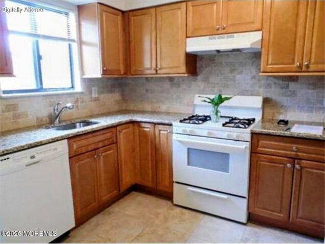 Coventry Ct Unit,matawan, Home For Sale
