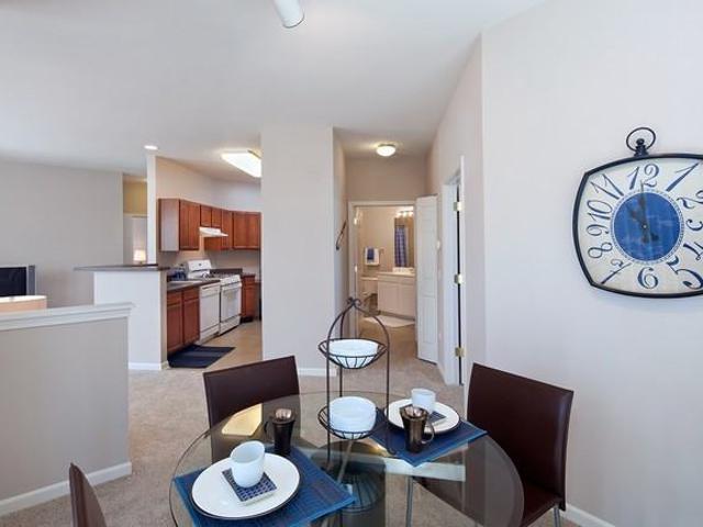 Coventry Glen Apartments 2 Bedroom Apartment for Rent at 1399 Coventry Glen Drive, Round Lake, IL 60073