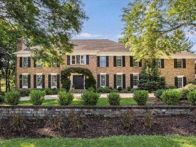 Coventry Rd, Mendham, Home For Sale