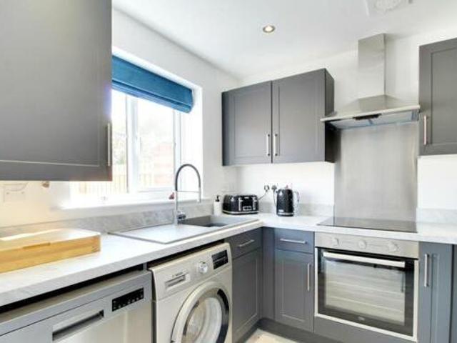 Cover Drive, Askern, 3 Bedroom Semi detached