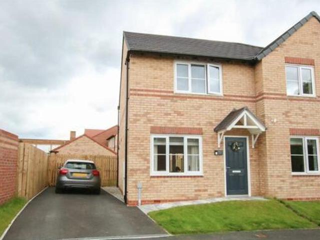 Cover Drive, Askern, 2 Bedroom Semi detached