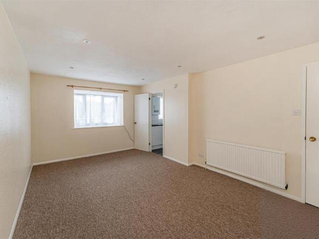Coverdale Court, Raynton Road, Enfield EN3, 2 bed flat to rent, £1,700 pcm | PrimeLocation