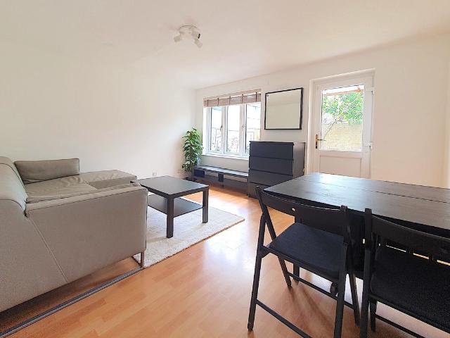 Coverley Close, London E1, 3 bed terraced house to rent, £3,100 pcm | PrimeLocation