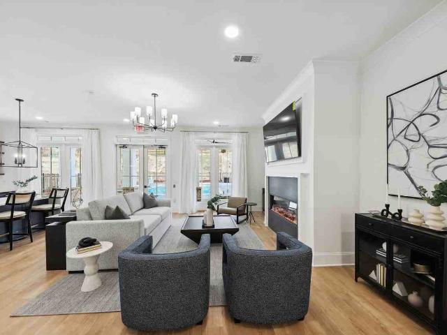 Covey Homes Newnan Village 2 Bedroom Apartment for Rent at 10 10 American Avenue, Newnan, GA 30263