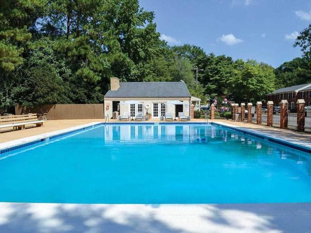 Covington Square Townhomes 3 Bedroom Home for Rent at 4565 Covington Hwy, Decatur, GA 30035