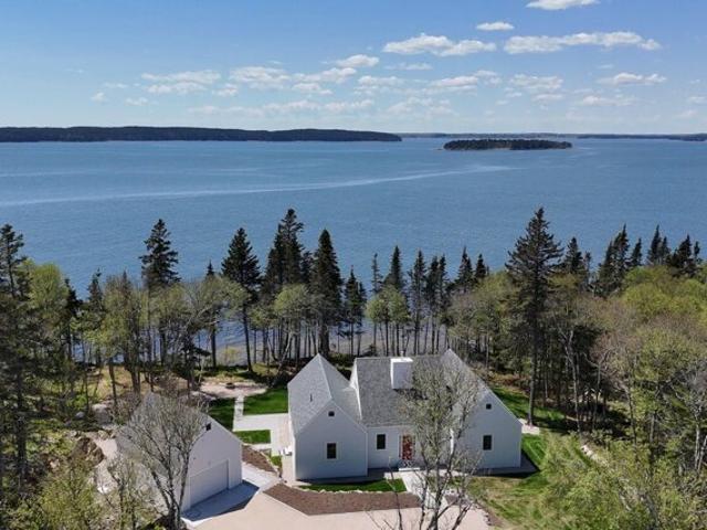 Cow Pt, Roque Bluffs, Home For Sale