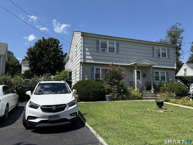 Cowan Ave, Stamford, Home For Sale