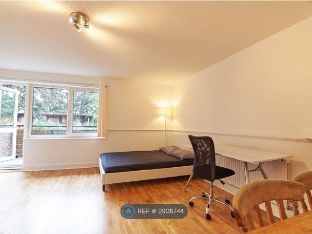 Cowdenbeath Path, London N1, 3 bed flat to rent, £3,000 pcm | PrimeLocation