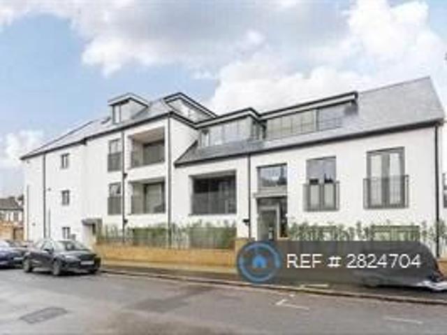 Cowdrey Road, London, SW19 1 bed flat to rent £1,650 pcm £381 pw