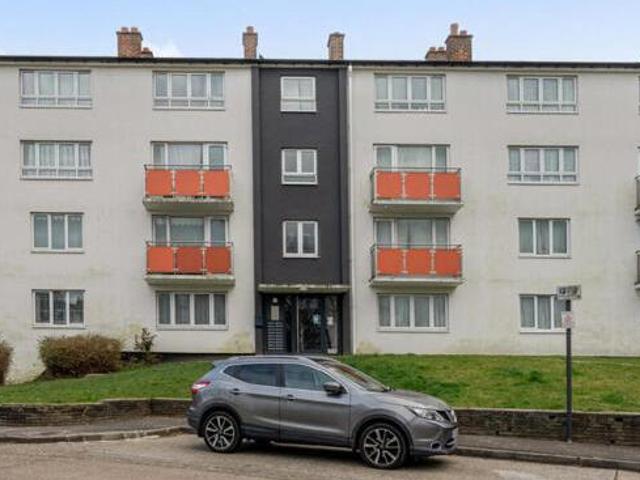 Cowen Avenue, Harrow, 2 Bedroom Duplex