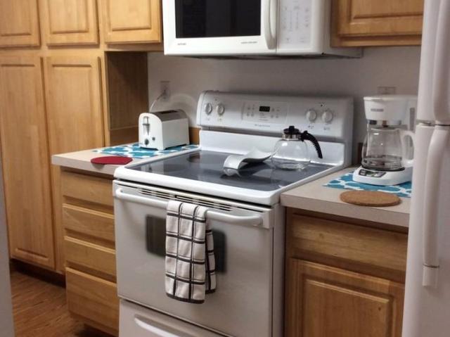 Cowen Park Apartments 2 Bedroom Apartment for Rent at 1401 Ne 56th St, Seattle, WA 98105 University District