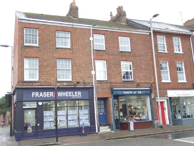 Cowick Street, Exeter EX4 2 bed apartment to rent £1,195 pcm £276 pw