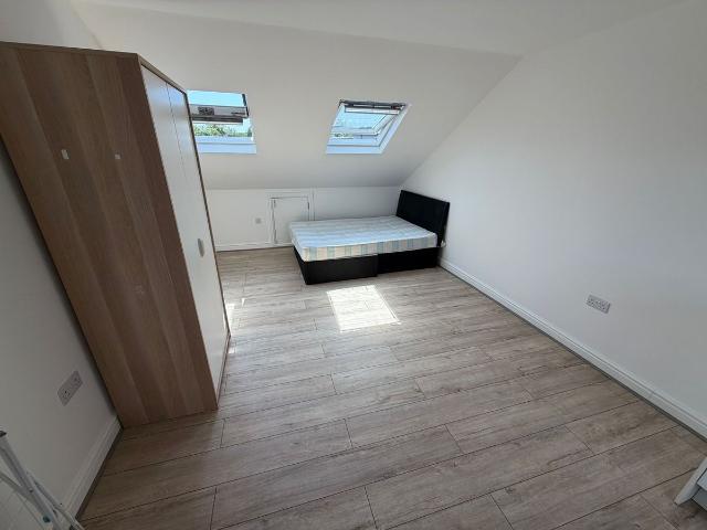 Cowley Mill Road, Uxbridge UB8, Room to rent, £1,400 pcm | PrimeLocation