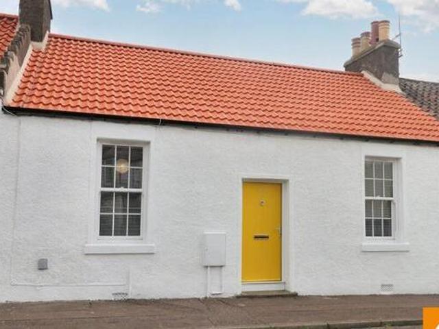 Cowley Street, Methil, 2 Bedroom Terraced