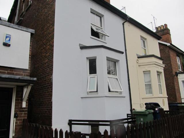 Cowley Road, Cowley, East Oxford. 6 bed semi detached house to rent £3,950 pcm £912 pw