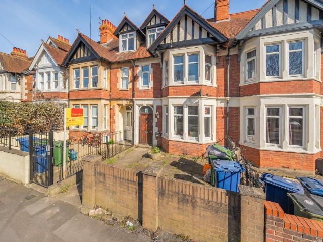 Cowley Road, East Oxford, HMO Ready. 6 bed terraced house to rent £3,400 pcm £785 pw