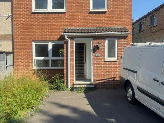 Cowley Road, Littlemore, Oxford, Oxfordshire OX4, 3 bed end terrace house to rent, £2,000 pcm | PrimeLocation