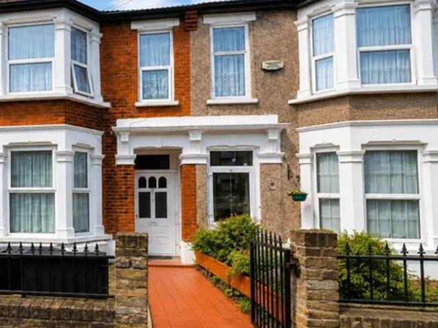 Cowley Road, London, IG1 3PG, United Kingdom | 2 bed apartment for rent #167547693 | Rentberry