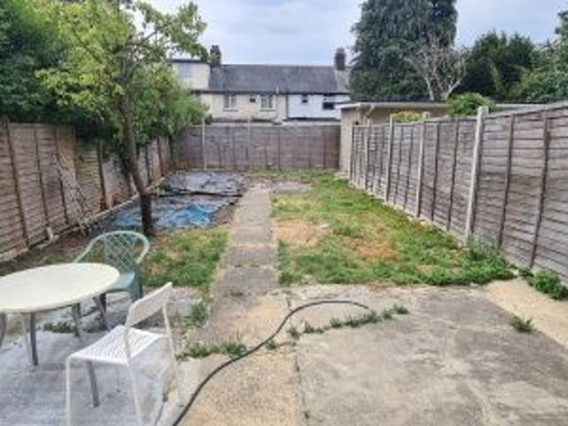 Cowley Road, *Student* 4 Double Bedrooms, Cowley, Oxford, OX4 2BY