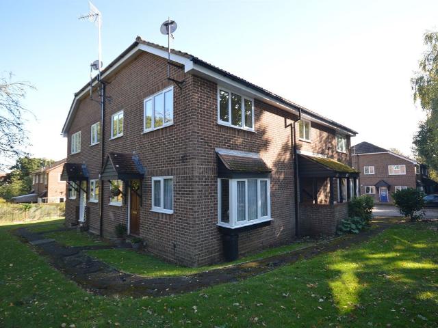 Cowpar Mews, Braintree CM7, Studio to rent, £850 pcm | PrimeLocation