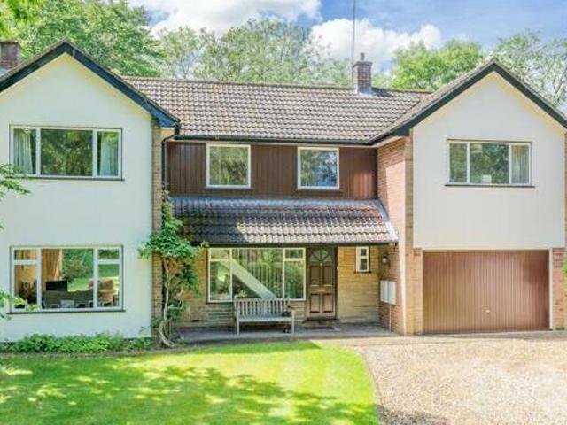 Cowpers Way, Tewin, 5 Bedroom Detached
