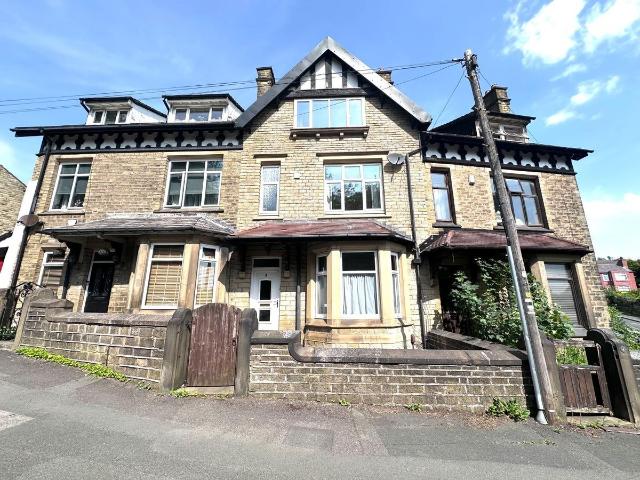 6 Cowrakes Road, Lindley HD3, 3 bed terraced house to rent, £1,150 pcm | PrimeLocation