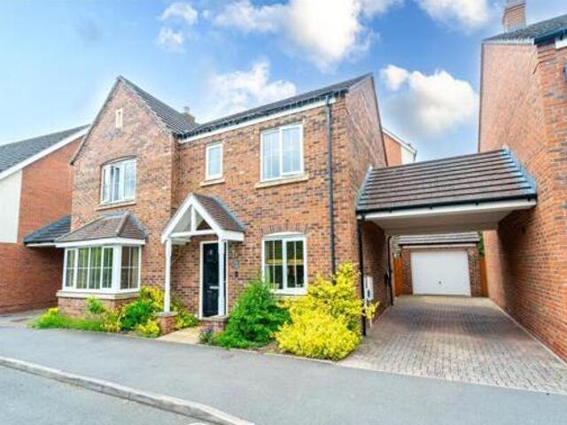 Cowslip Close, Catshill, 4 Bedroom Detached