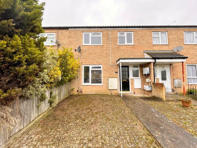Cowslip Close, Ipswich IP2, 3 bed property to rent, £1,350 pcm | PrimeLocation
