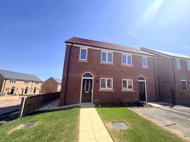Cowslip Lane, Downham Market PE38, 2 bed semi detached house to rent, £1,050 pcm | PrimeLocation
