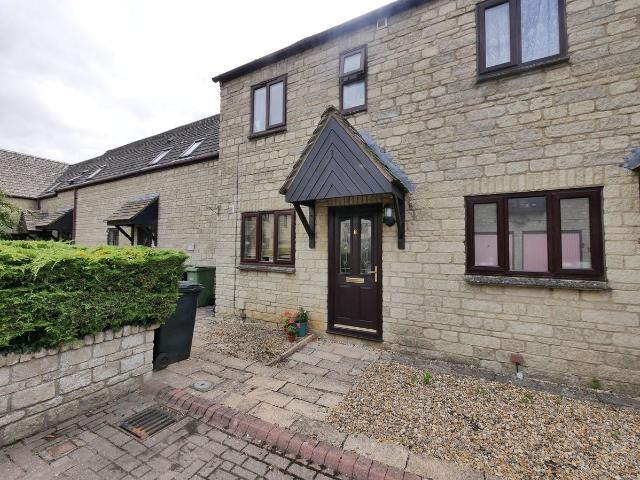 Coxwell Road, Faringdon SN7, 2 bed terraced house to rent, £1,275 pcm | PrimeLocation
