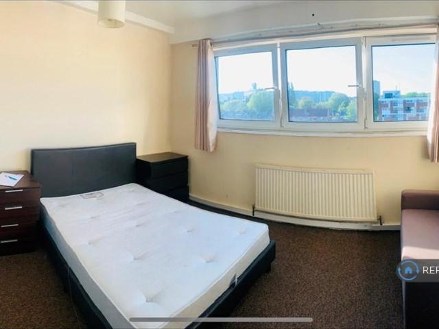 Cox House, London, W6 1 bed in a flat share to rent £1,050 pcm £242 pw