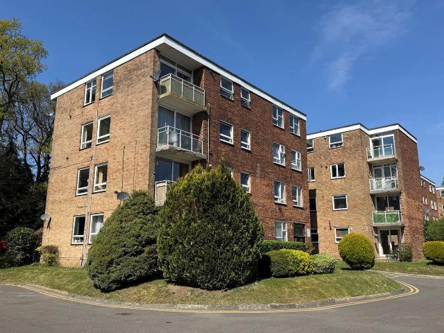 Coxford Road, Southampton, Hampshire SO16, 2 bed flat to rent, £1,400 pcm | PrimeLocation