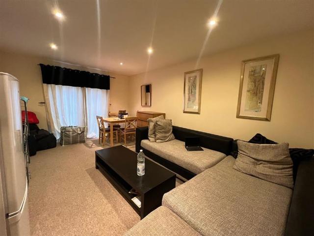 Coxhill Way, AYLESBURY