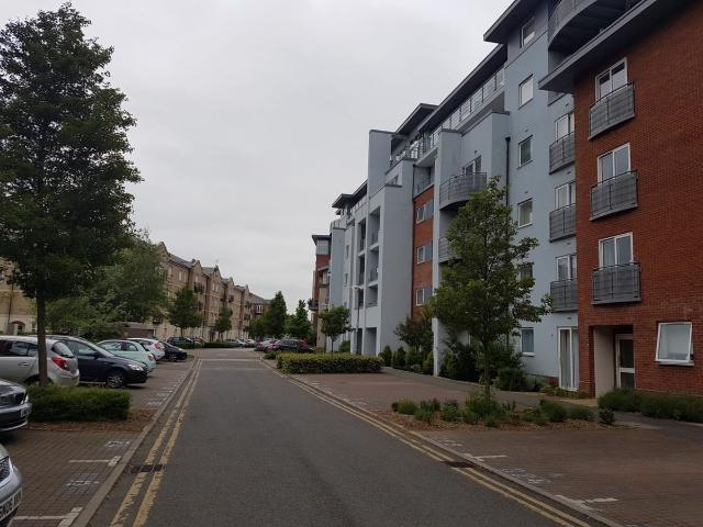 Coxhill Way, Aylesbury, Buckinghamshire HP21, 1 bed flat to rent, £1,100 pcm | PrimeLocation
