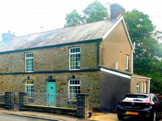 Coytrahen, Bridgend, 4 Bedroom Semi detached