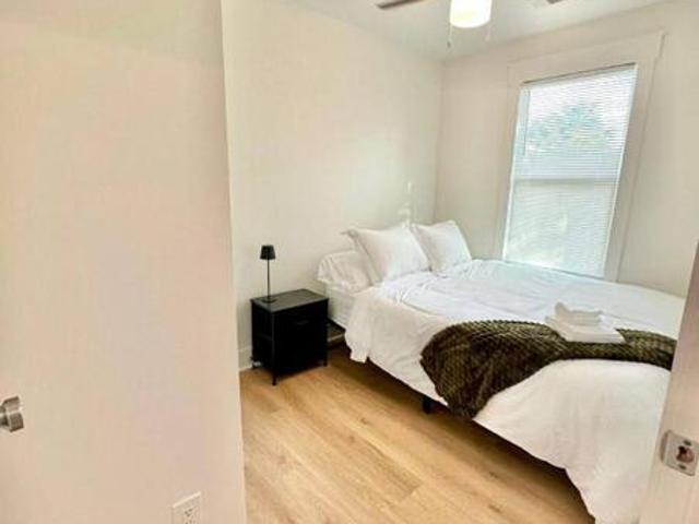 Cozy & Modern 2BR Stay Near Savannah’s Best