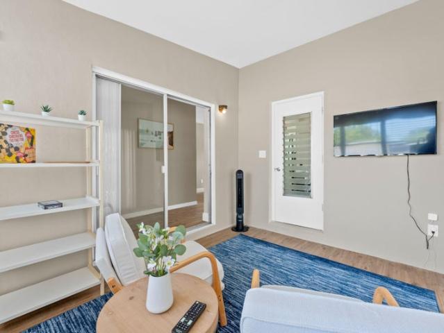 Cozy NE Palm Bay home near US1