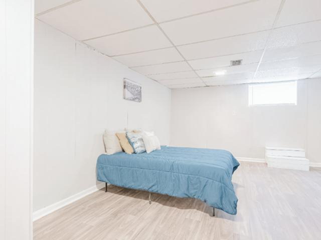 Cozy Atlanta Home | Furnished, Secure, and Spacious | No Move In Fee, Free Wi Fi, Monthly Cleanings, Bus Stop 1 Mile Away, and Grocery Store 0.5 Miles Away