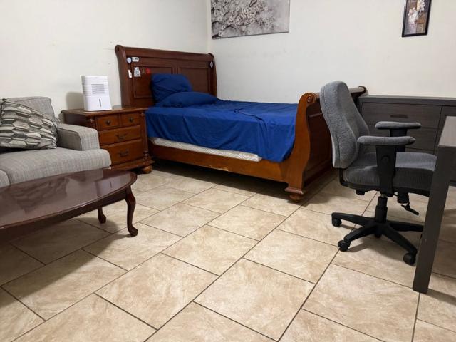 Cozy & Afforable Private Room Near Park & Basketba