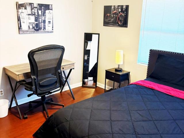 Cozy & Affordable Only 3 Padmates Home Near Bus L