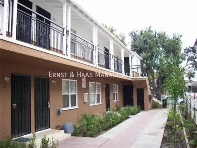 Cozy and Affordable 4 Bedroom Apartment!