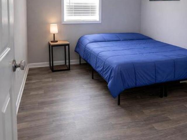 Cozy and Bright College Park Home | Fully Furnished, Secure, and Convenient | No Move In Fee, Free Wi Fi, Monthly Cleanings, and Bus Stops within 0.4–0.5 Miles