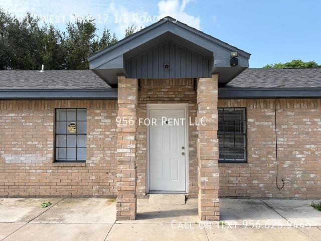 Cozy and Convenient 2 Bedroom Retreat in Edinburg – Your Perfect 840 sq. ft. Haven Awaits!
