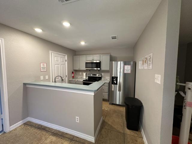 Cozy and Newly Renovated Duplex in Fort Worth all