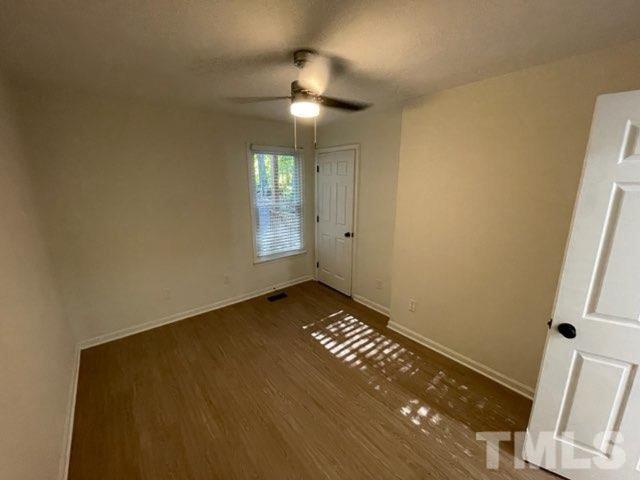 Cozy and Renovated 2 Bed 1 Bath Apartments in the Heart of Wake Forest! 2 Bedroom Apartment for Rent at 347 W Oak Ave Apt C, Wake Forest, NC 27587