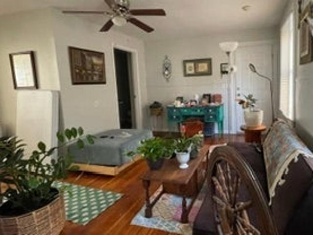 Cozy apartment in the Federal Hill district