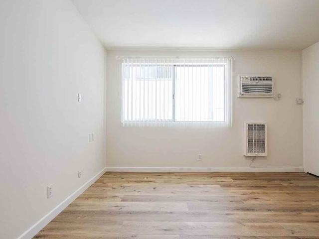 Cozy Apartment in Koreatown Studio Apartment for Rent at 509 S Manhattan Pl, Los Angeles, CA 90020 Greater Wilshire