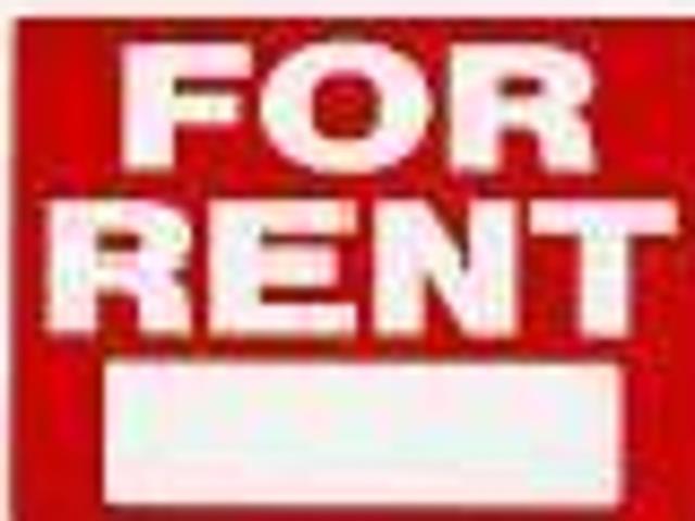 Cozy apt one block from Merrick Blvd