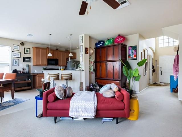 Cozy & beautiful Austin House with Living room