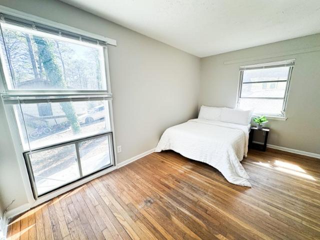 Cozy & beautiful Forest Park House with Patio or p